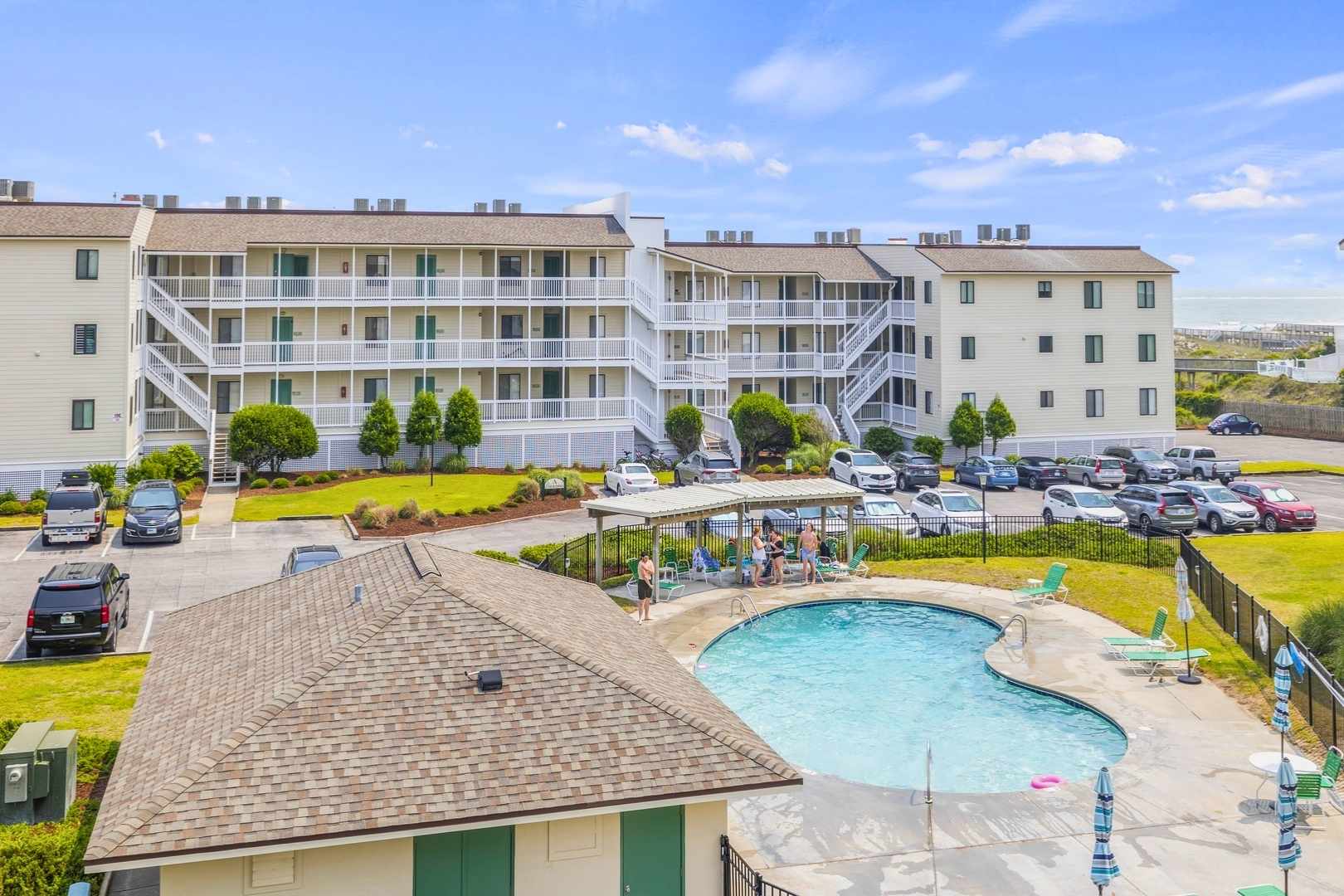 Point Emerald Villas - Bluewater NC